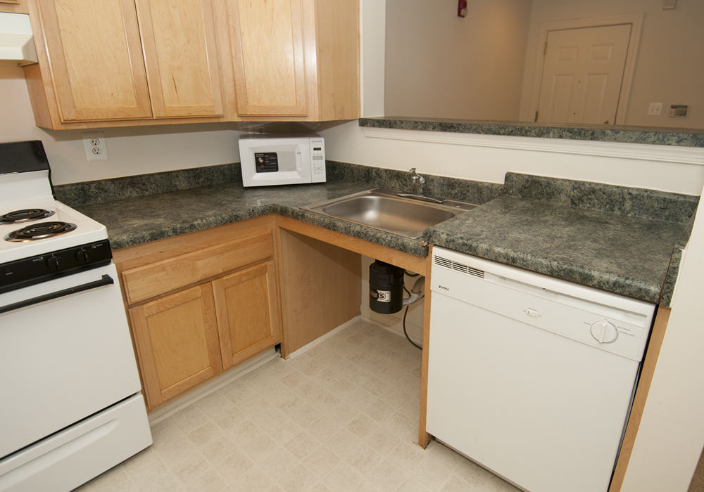 Handicapped Accessible Units The Ivy Club